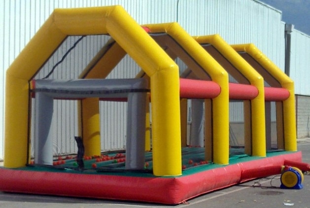 Campo futbol cubierto | www.fiestalea.com